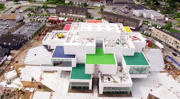 9月即將開幕！超大尺寸積木疊出樂高的新樂園——LEGO HOUSE | ShoppingDesign