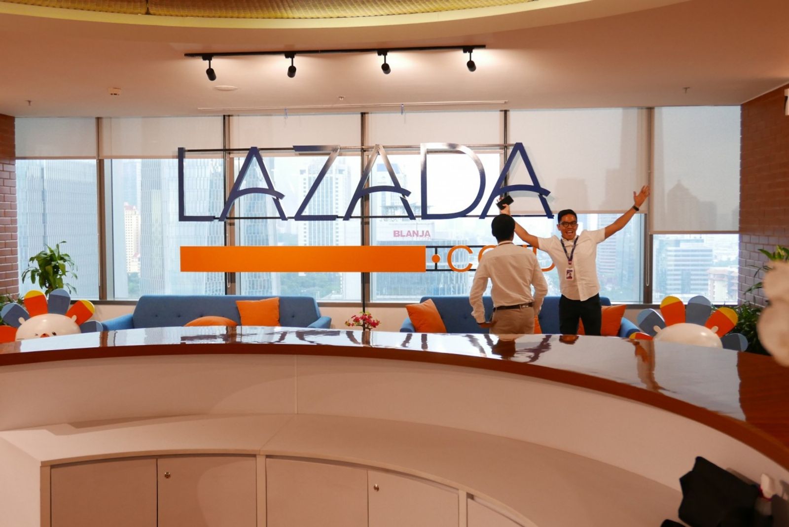 Alibaba Brings a Chinese Twist to Lazada’s Southeast Asia Expansion ...