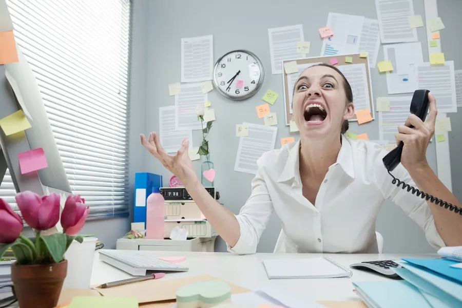 lost it 不是掉東西、lose one's touch 也不是跟某人失聯！一次看懂 lose 的道地用法|經理人