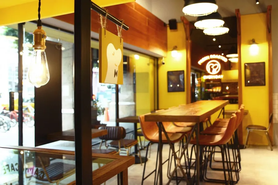 「cama café」推出品牌旗艦店後再出招，全新亮點門市以咖啡生活情境 打造熱賣餐點|經理人