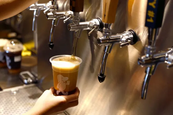 cama café經典x獨立的品牌美學力：詮釋「時間」的流動，演繹粗獷與細緻的哲學！ | ShoppingDesign