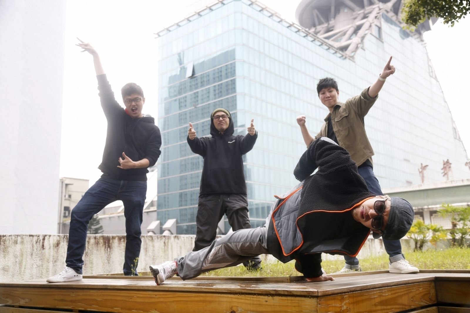 Swipe Brings You Virtual Dancing Learning Experience with an App | Meet ...