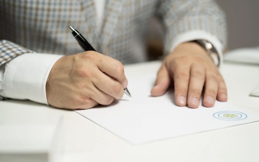 Contract 簽訂合約經理人