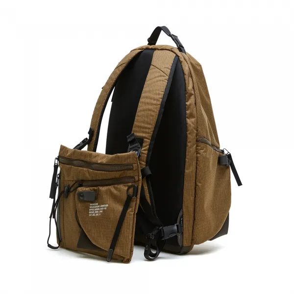 首度聯名！WISDOM 聯手日本包袋品牌 master-piece，推出可帥氣收納、組合運用的肩背及側背包 | ShoppingDesign