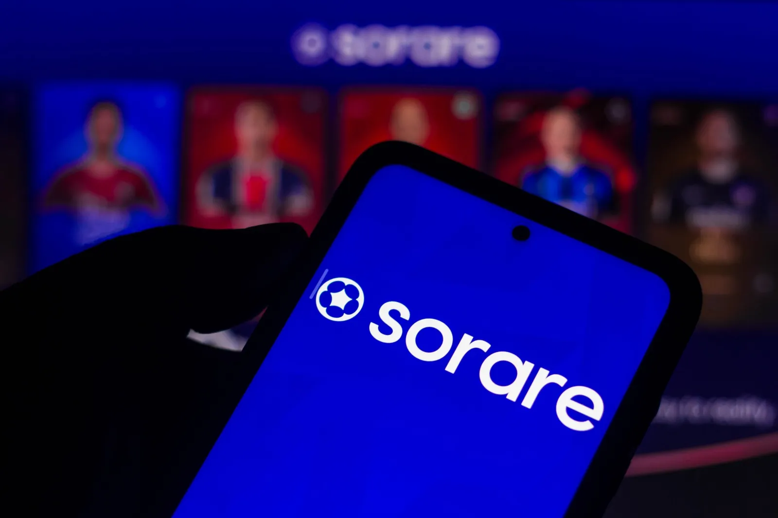 軟銀領投的區塊鏈遊戲sorare，與英超簽四年nft協議，這款遊戲有何特別？｜web3