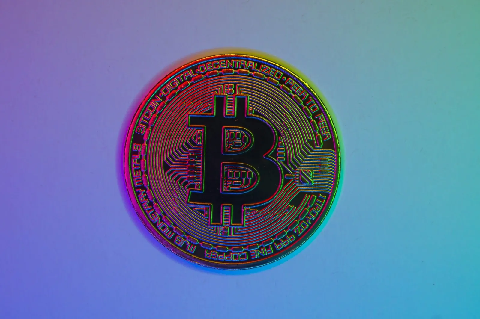 在金融危機下誕生！全球第一款加密貨幣「比特幣」是什麼？｜web3