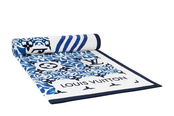 LV 主題桌布開放下載！6 款路易威登的夏日愜意時光，把度假的海島風情送到你桌面 |ShoppingDesign