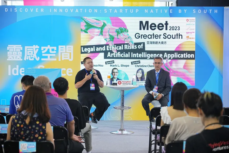 Legal and ethical risks of artificial intelligence application | Meet ...