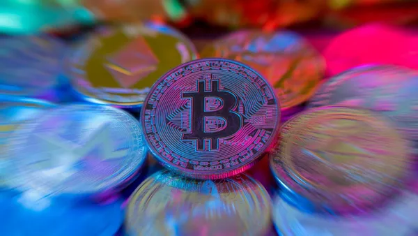 漲幅超越比特幣!chainlink代幣link飆漲44%,通往現實的「預言機」是什麼?|web3
