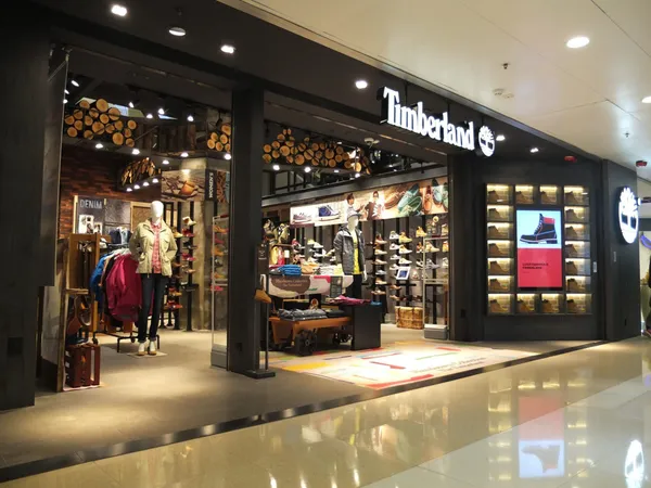 Timberland 黃靴為何如此經典，令人著迷？行銷經理姜捷談品牌行銷的 OMO 之路 | ShoppingDesign