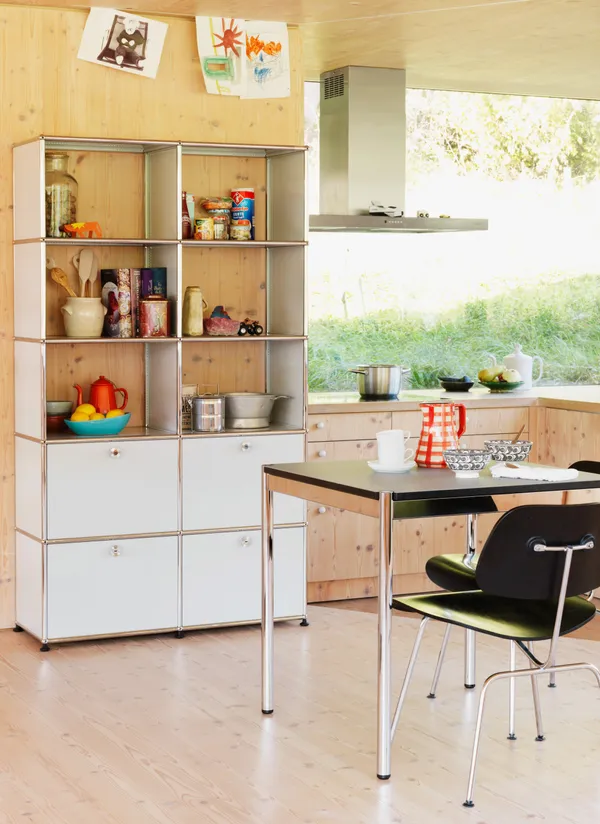 東區家具店 MCM LIVING 新開幕！獨家販售 HAY 聯名椅，引入 USM、Herman Miller 等經典模組設計家飾 | ShoppingDesign