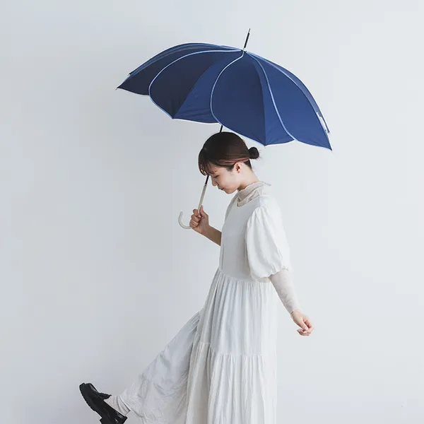 如花朵在雨天綻放！日本雜貨 SeeMONO 推出 3 款全新花瓣傘，晴雨天都能使用的設計單品 | ShoppingDesign