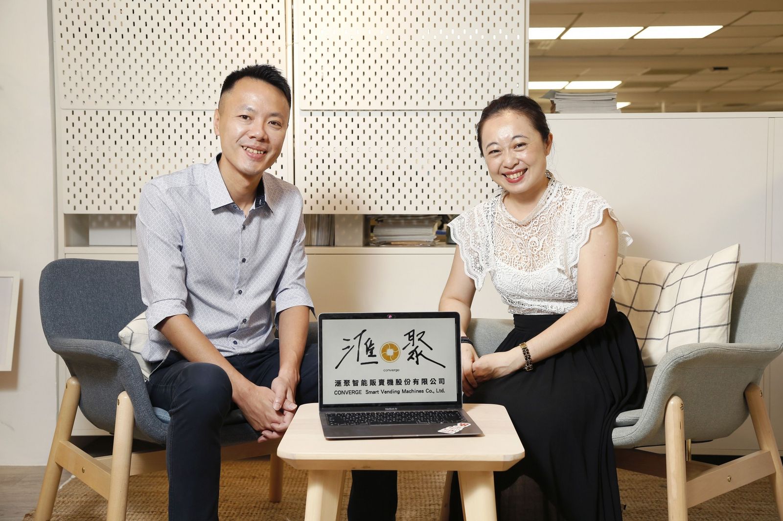 Revolutionizing Late-Night Eats: Converge and Crave Robotics Bring ...